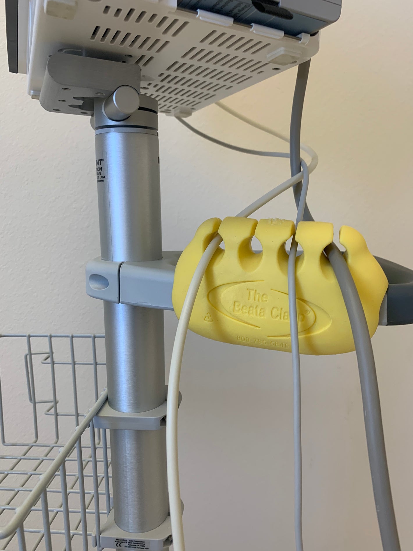 Medical Line Organizer | Improve Patient Safety – BeataClasp